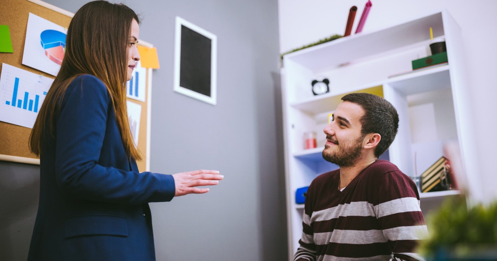 6 zodiac signs who prefer intellectual conversation over small talk